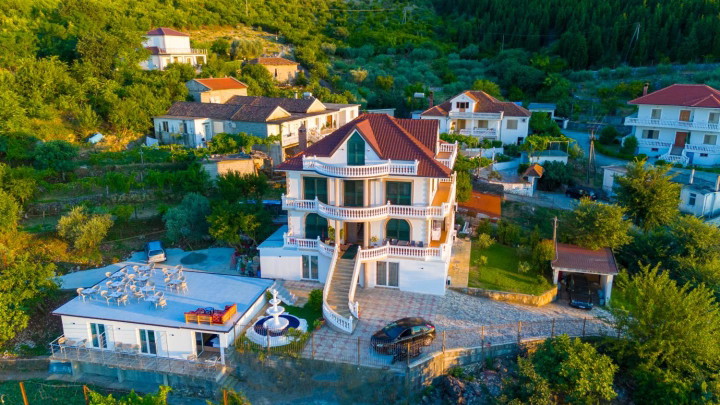Vila Sela - Albania