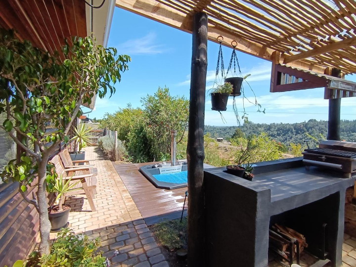 The Wild Edge First Light Cottage - Knysna