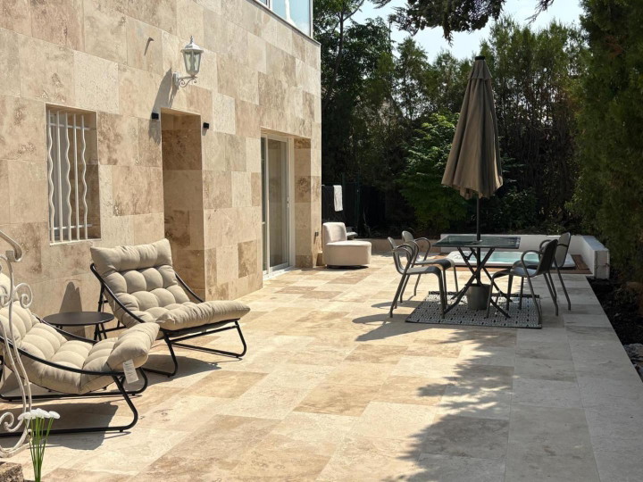 Cocon Familial Et Spa - Pézenas