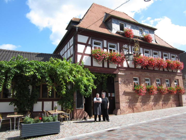 Hotel Weinhaus Stern - Miltenberg
