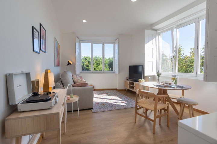 Riverfront Avenida 13 - Your Boho Flat - Uchill - Viana do Castelo