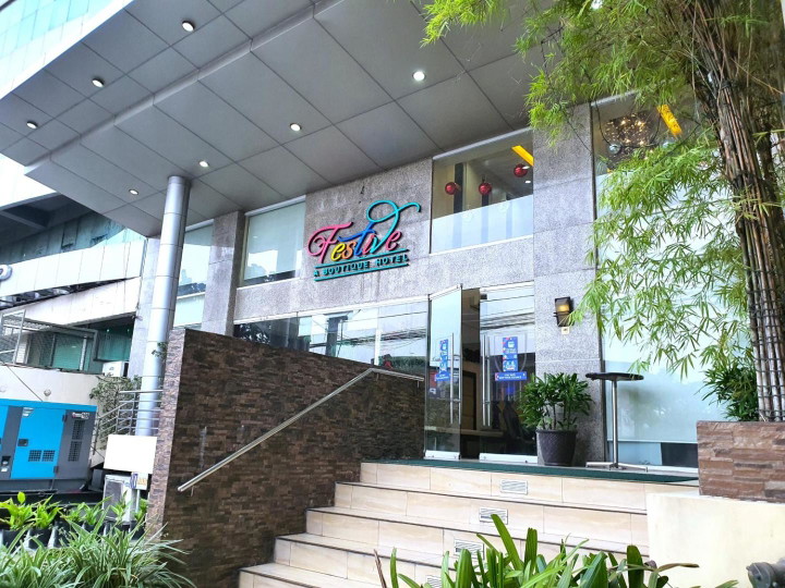 Festive Hotel Makati - Makati