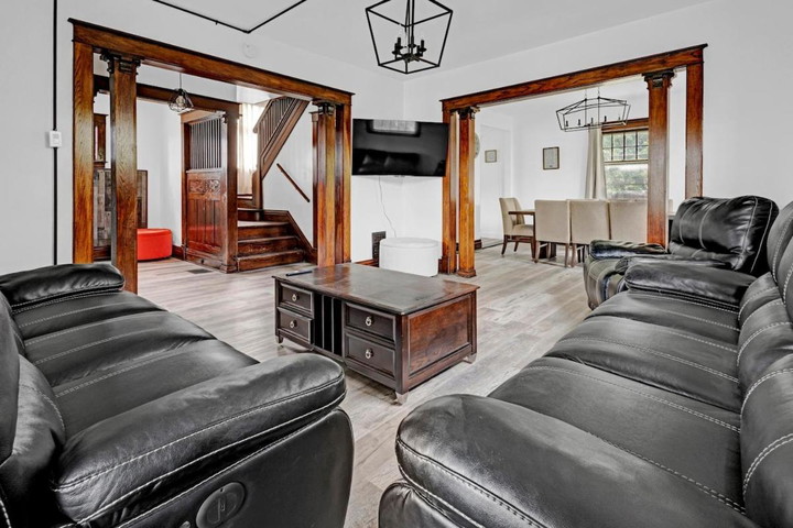 Spacious 4br 1ba Near The Falls - Niagara Falls