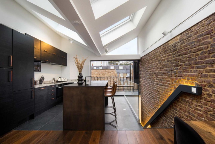 1 Min Walk To Euston Station, Modern Townhouse - London, UK