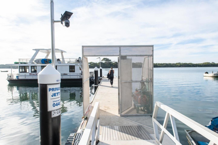 Waterscape Floating Apartment - Augusta, Australia