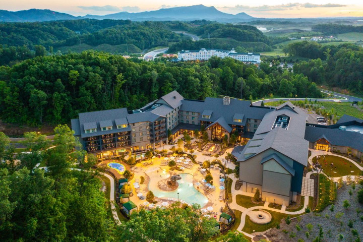 Dollywood's Heartsong Lodge & Resort - Gatlinburg, TN