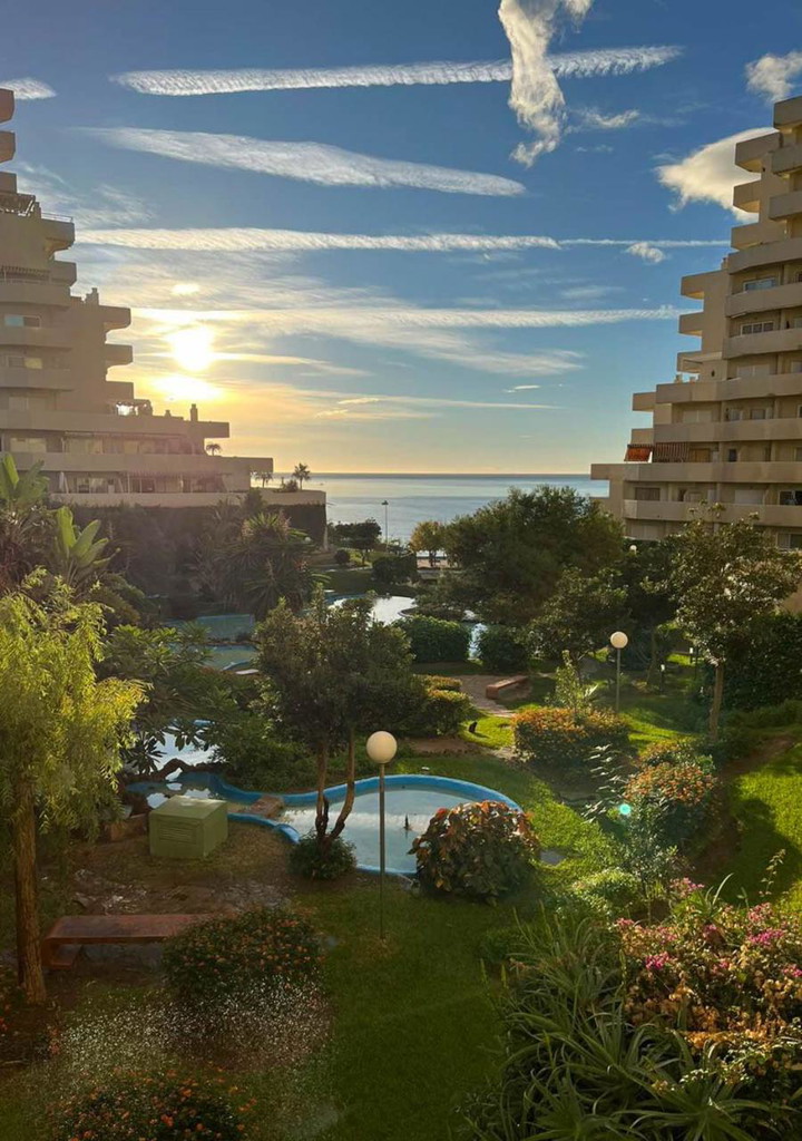Sea View Benal Beach Apartment - Self Check-in - Benalmádena Costa Near Marina - Benalmádena