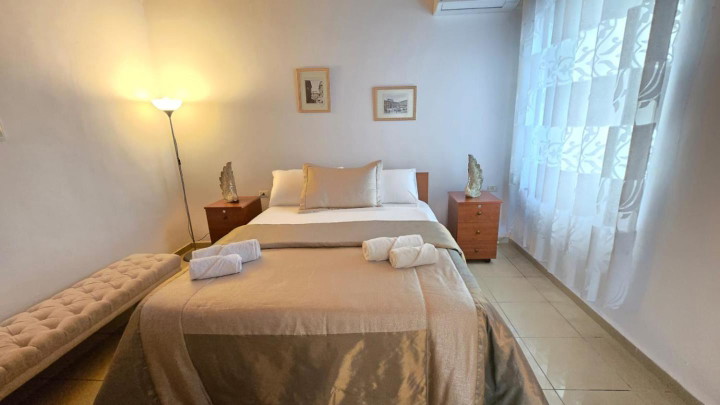 Diana Guest House - Albania