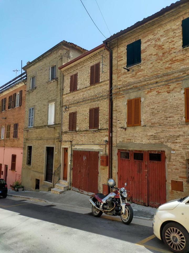 Angela 13 - Sirolo