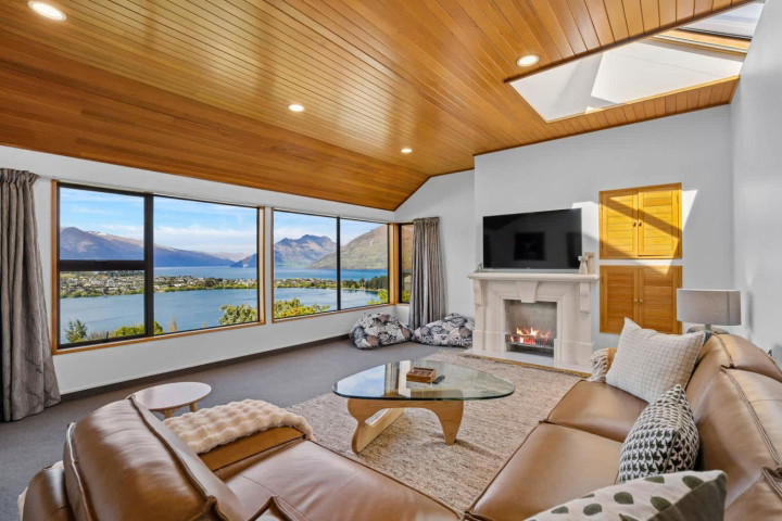 Queenstown Hill Comfort 4br Views Fireplace - Queenstown, New Zealand