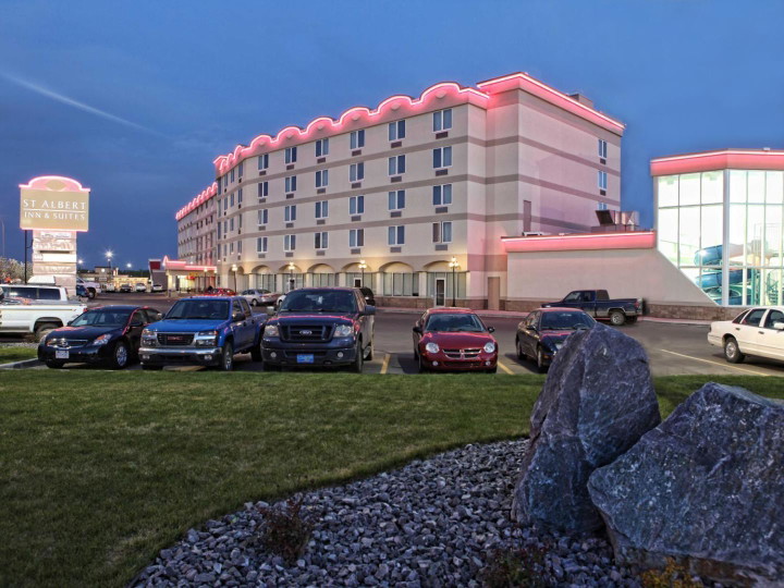 St. Albert Inn & Suites - Alberta