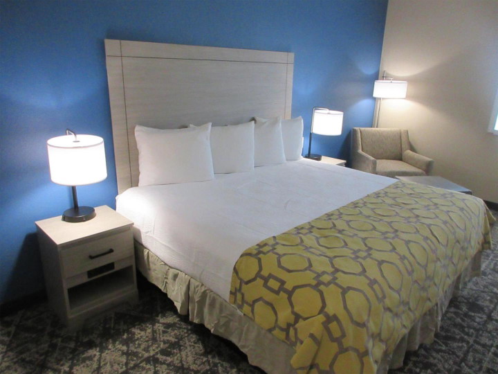 Best Western Decatur Inn - Decatur, TX