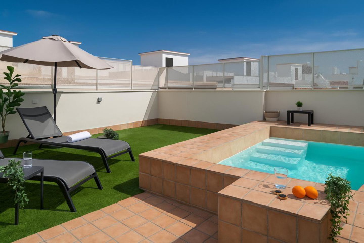 Lola 14 Suite Apartment - Séville