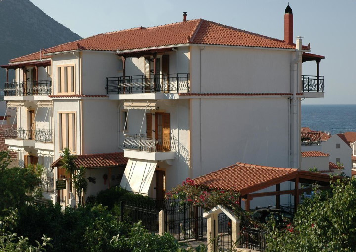 Makis Studios & Apartments - Cephalonia