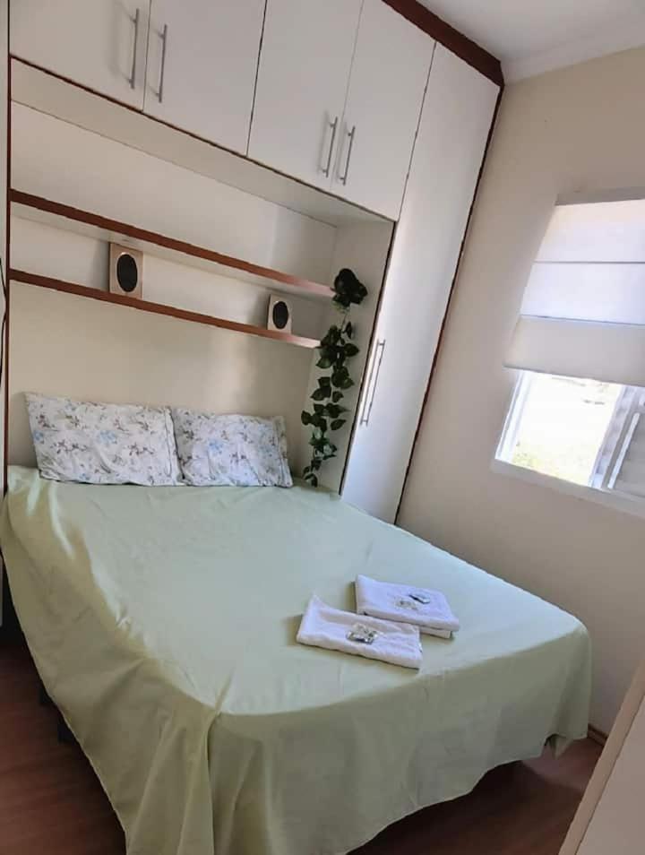 Apartamento Aconchegante 2 Quartos Para 6 Hóspedes Com Estacionamento Gratuito Fazemos Parcerias Com Empresas - Jundiaí