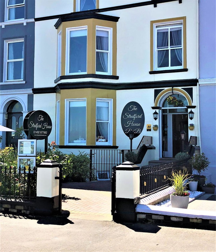 Stratford House Exclusively For Adults - Rhos-on-Sea