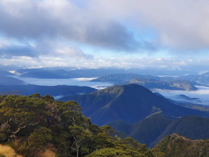 Off The Beaten Trail Acc & Bike Tours - West Coast