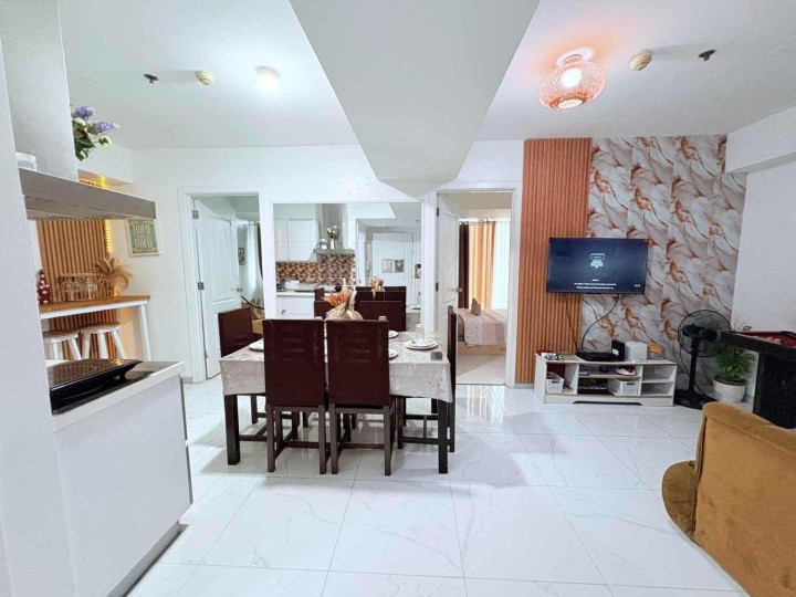 Azure Resort Paranaque Deluxe 8 Plus 2toddler Free - Taytay