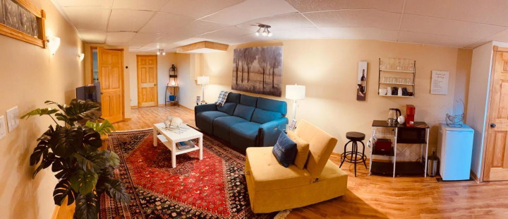 Country Roads Dwelling - Burlington