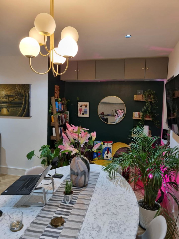 Bright Spacious Apartment In The Park - Central London