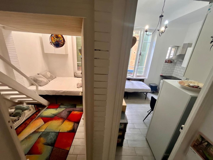 Sleeps 5 - Budget-friendly Flat - Central And Cozy - Nice