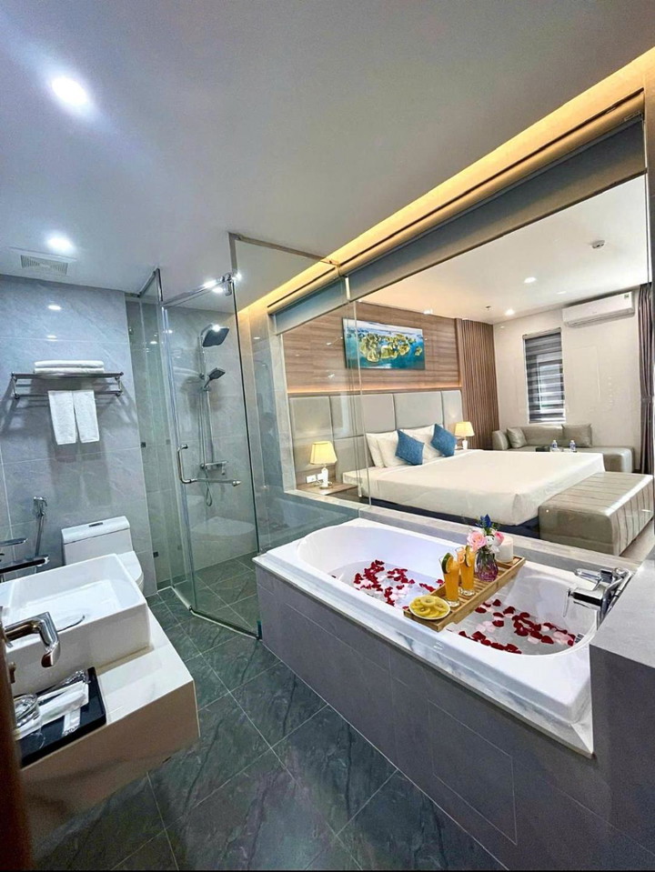 Central Halong Hotel - Hạ Long
