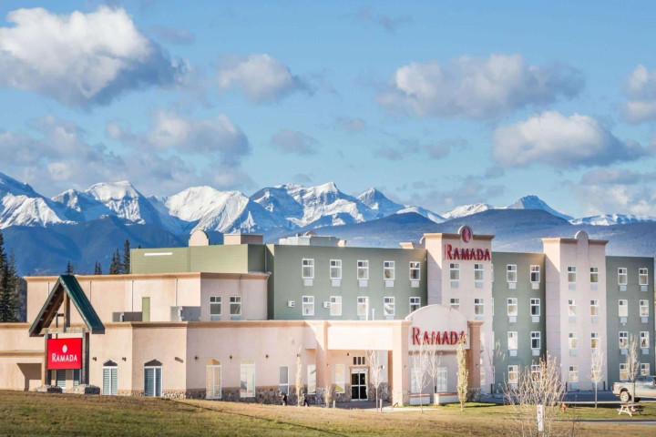 Ramada By Wyndham Hinton - Alberta