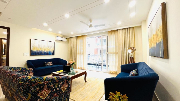 Bluo Elegant 4bhk Saket - Lift, Balcony, Parking - Delhi