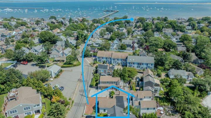 Stylish Walk To Town And Beach - Provincetown, MA