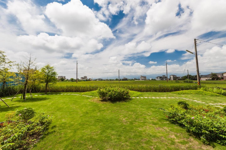 Buluba-green Fields - Taipei