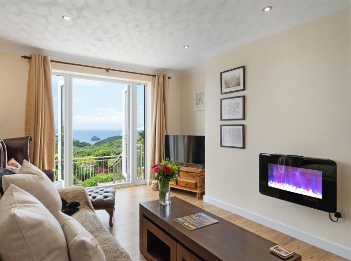 Peaceful Home Sea Views Private Parking - Tintagel