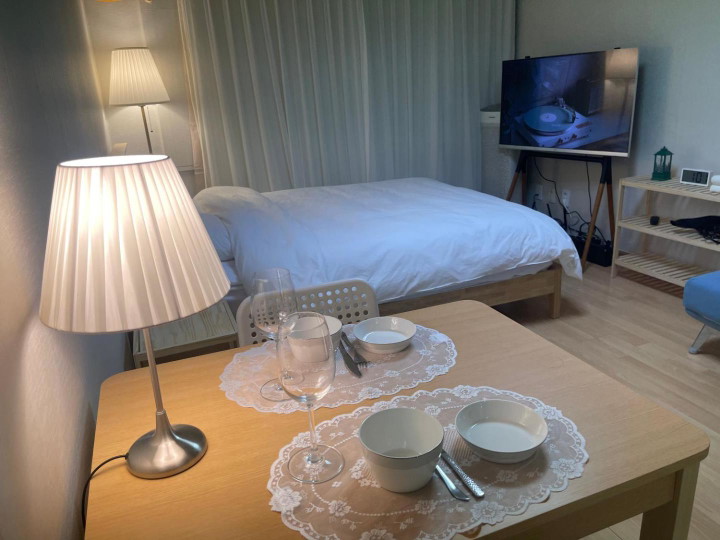 Modern Cozy Near Sindang - Seoul