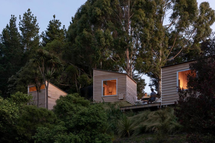 Russell's Cabins - West Coast
