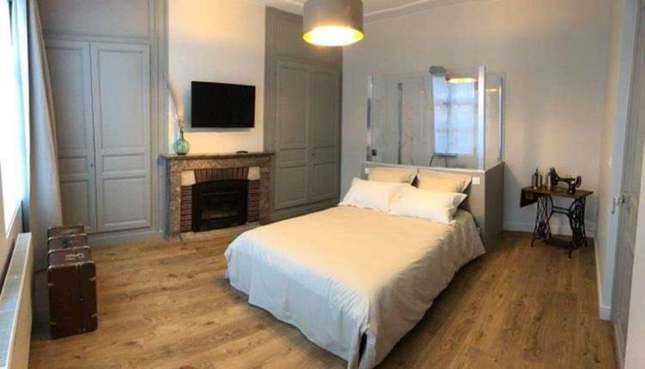 Les Chambres Berguoises Chambre Rez-de-chaussée Au Coeur De Bergues - Dunkirk
