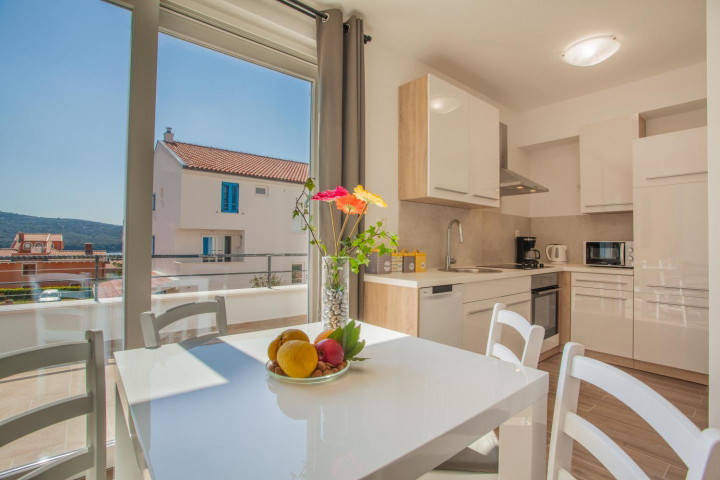 Apartment D - Cres