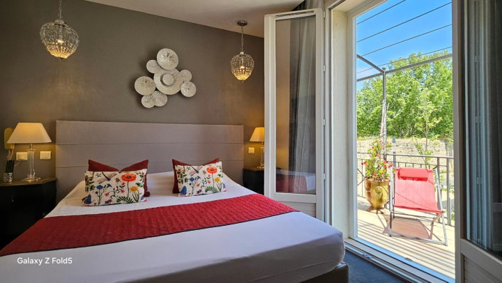 Brit Hotel Acacias - Arles