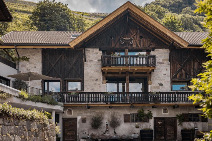 Bäcksteinerhof - Lana