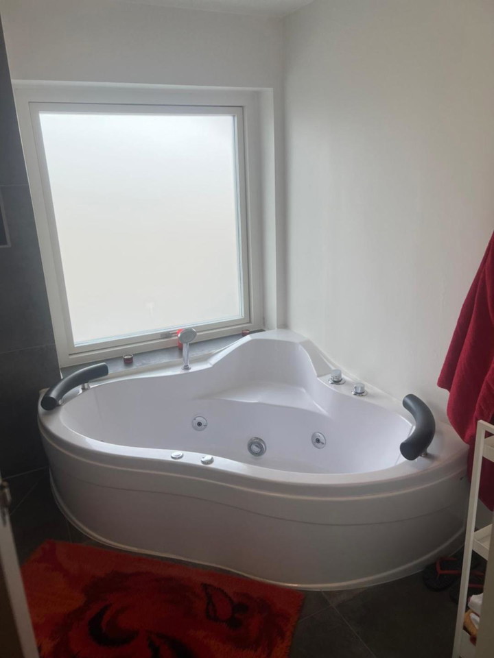 Hyggelig Lejlighed Med Jacuzzi Og Moderne Opholdsområde - Danemark