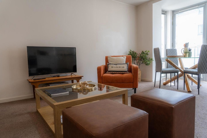 Golf Links Seafront Serviced Apartment - Arbroath