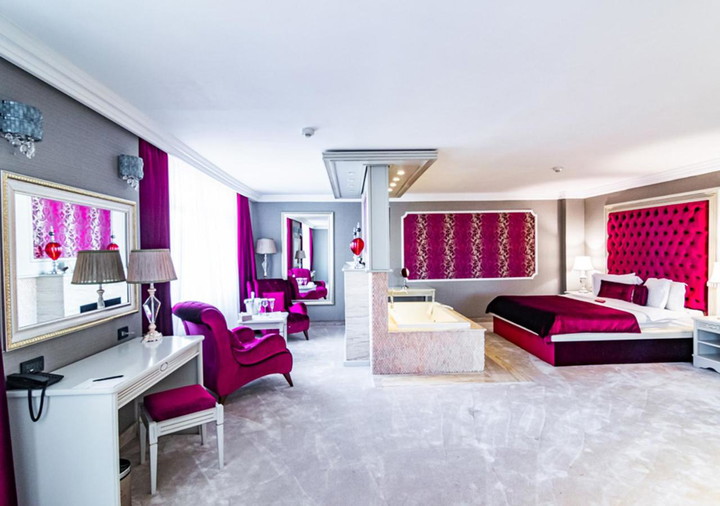Phoenicia Grand Hotel - Chiajna