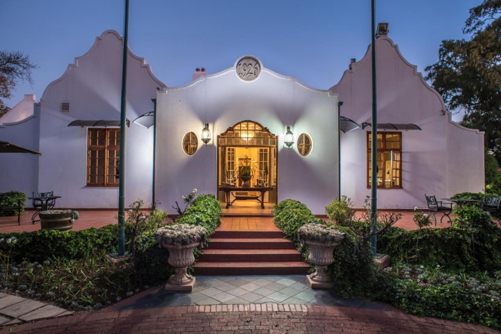River Meadow Manor - Centurion