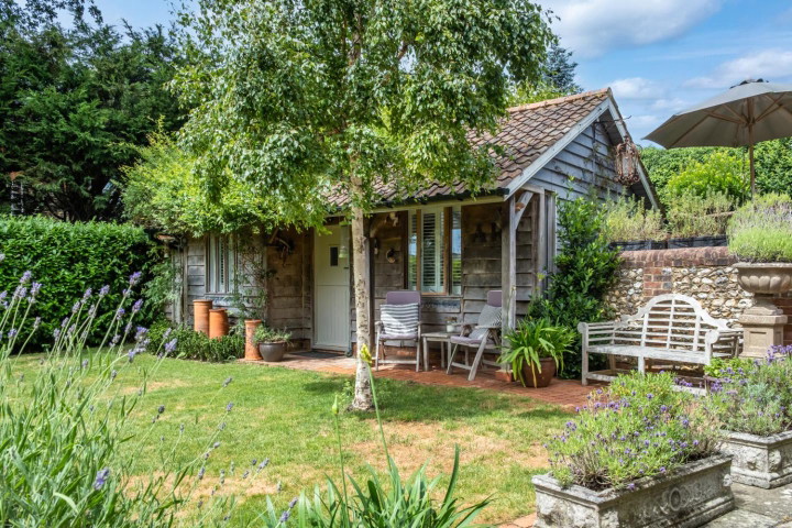 The Garden Studio - Shere