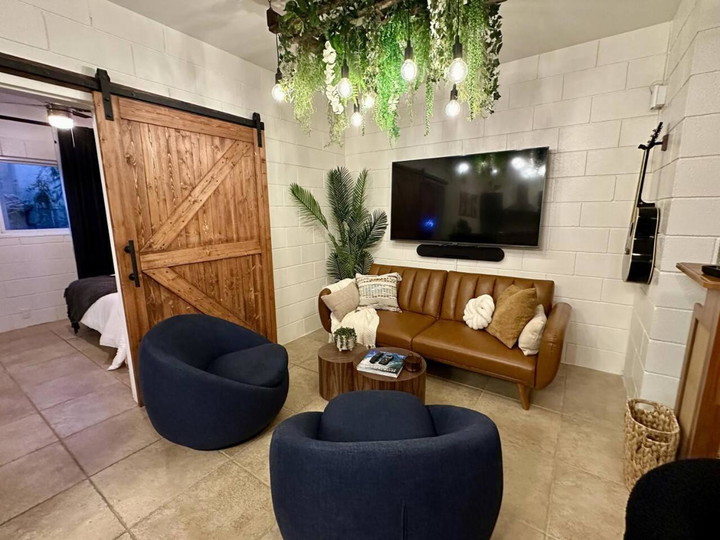 4 Min Walk To Beach And Restaurants - Redondo Beach, CA