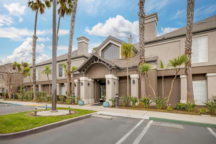 Sonesta Es Suites Torrance Redondo Beach - Manhattan Beach, CA