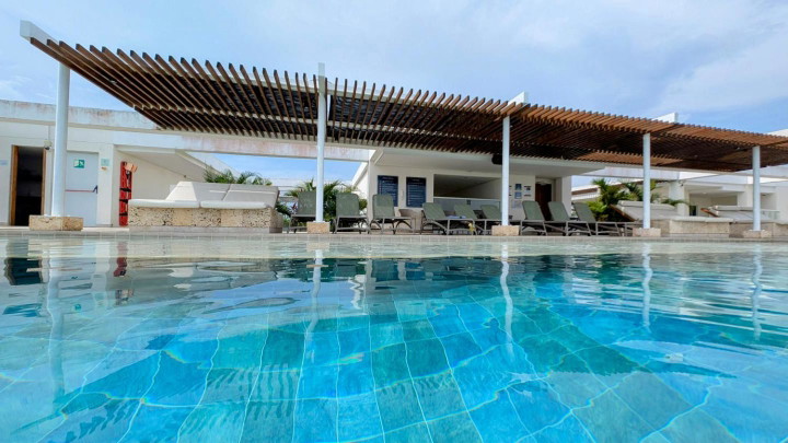Piscinas Con Vista Increible, Bar, Música Y Playa - Cartagena
