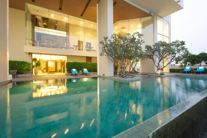 Jasmine Resort Hotel Bangkok Bts Phrakhanong - Bangkok
