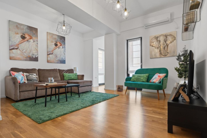Stylish North Flat & Parking - Bucarest