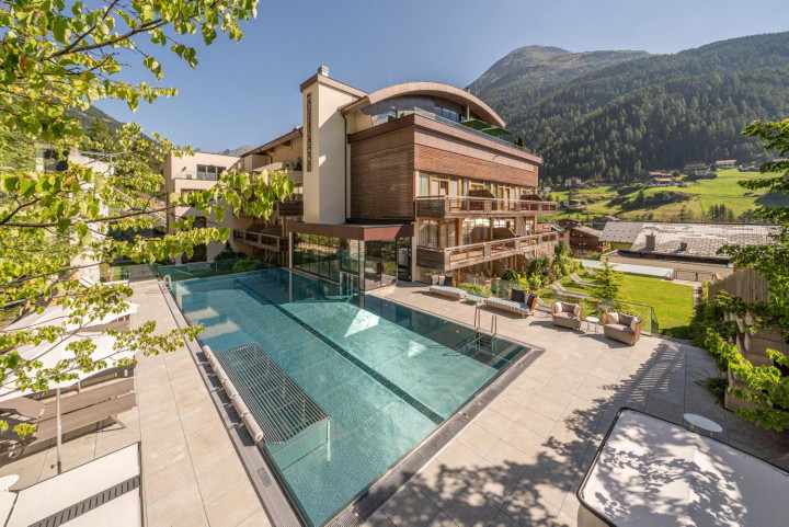Bergland Design- Und Wellnesshotel - Soelden