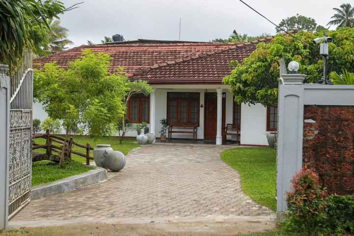 Lullaby Marine Villa - Sri Lanka