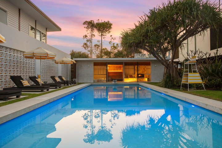 Luxury Coastal Beachfront Wellness Retreat - Kingscliff
